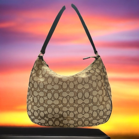 Coach | Bags | Coach Signature Hobo Shoulder Bag With Iconic Design ...